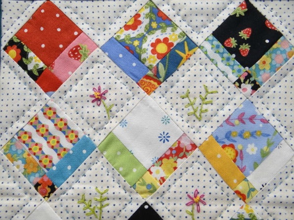 Secret Garden Mini Quilt Pattern – Patchwork Posse